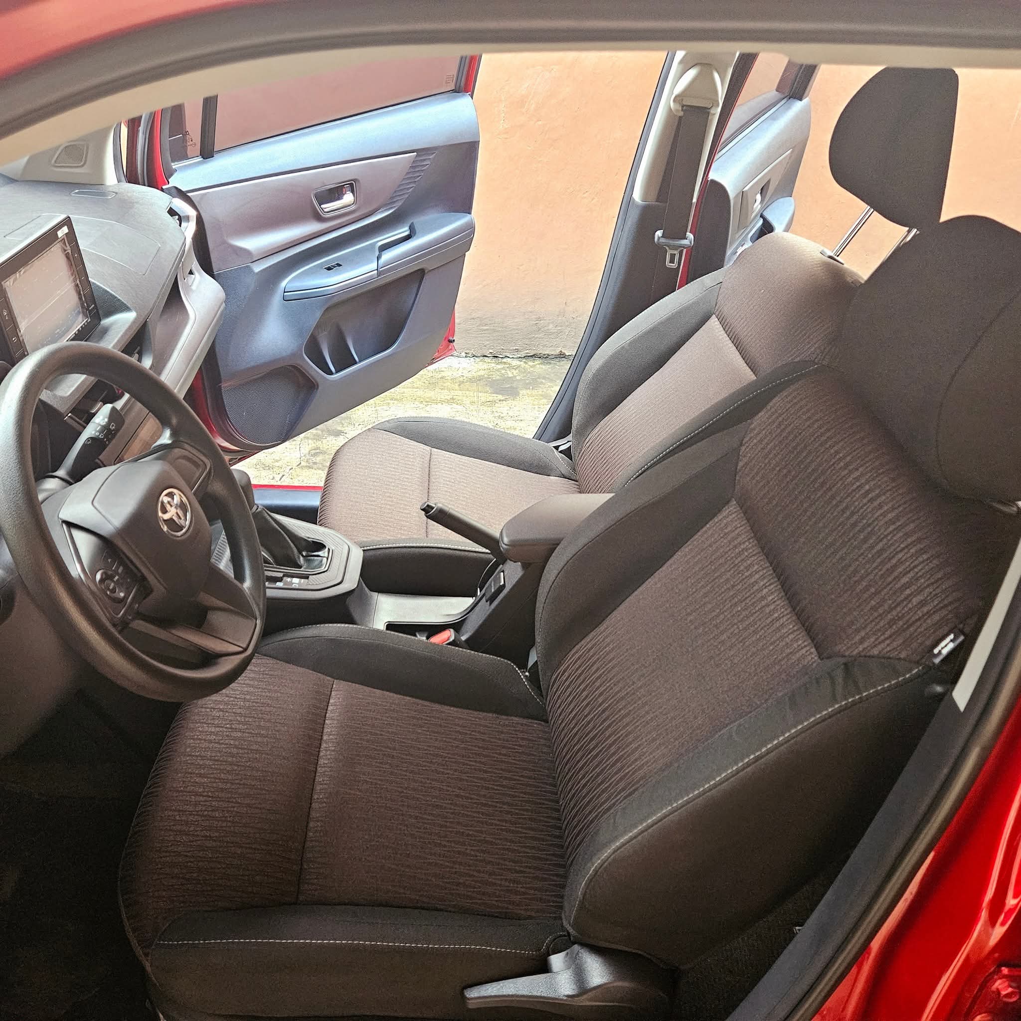 2024 Toyota Avanza 1.5 G | Start N' Go