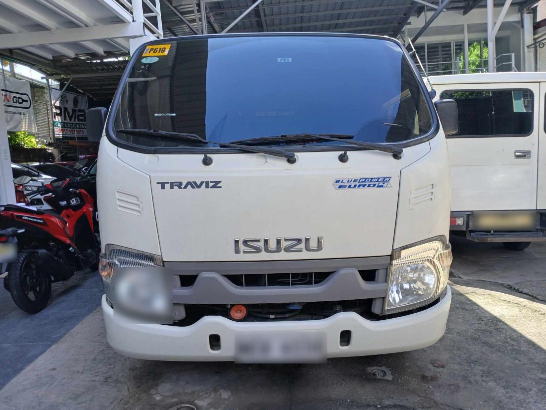 2022 Isuzu Traviz L Dual A/C Util. Van | Start N' Go